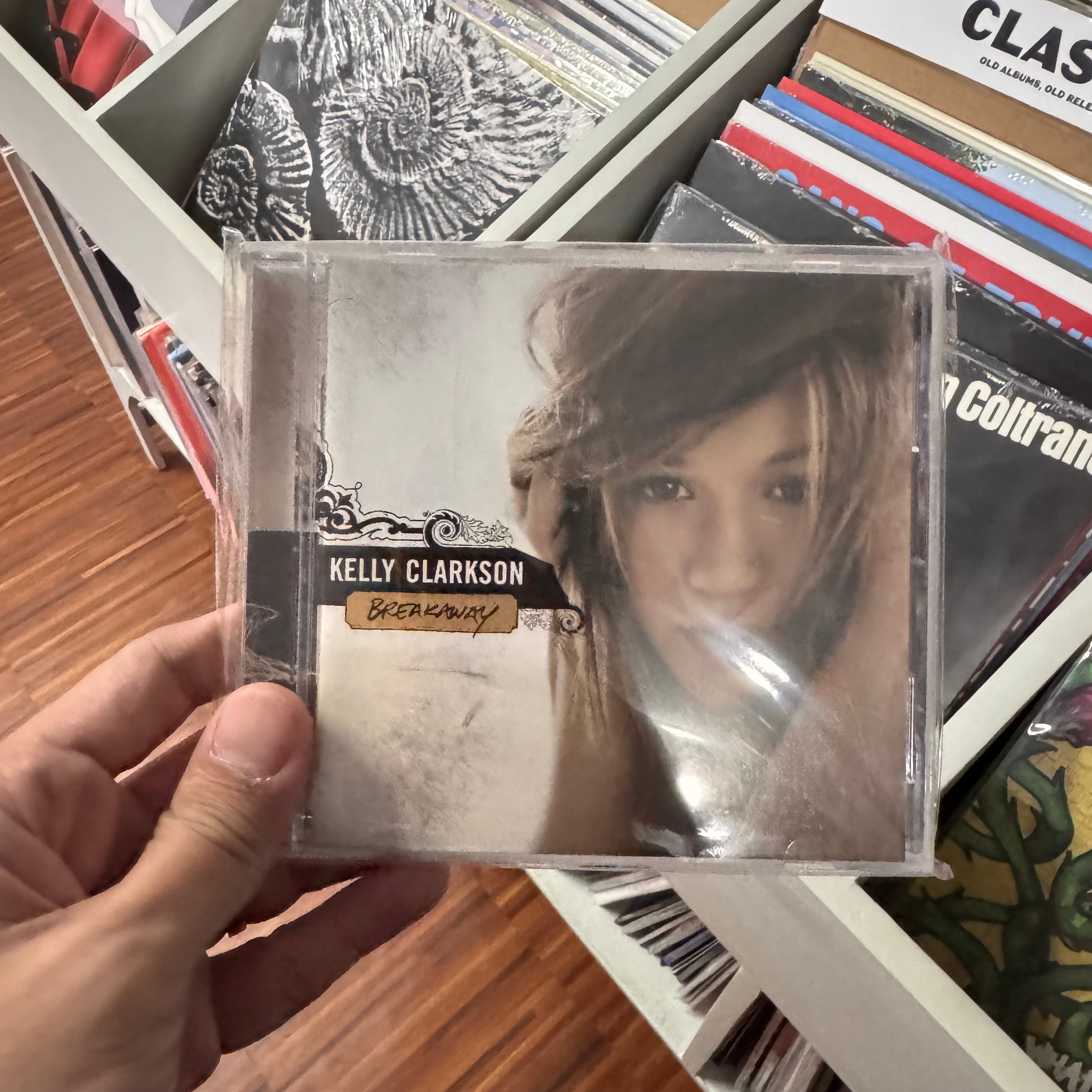 Kelly Clarkson - Breakaway [Pre-loved CD] – Sunny Day Records